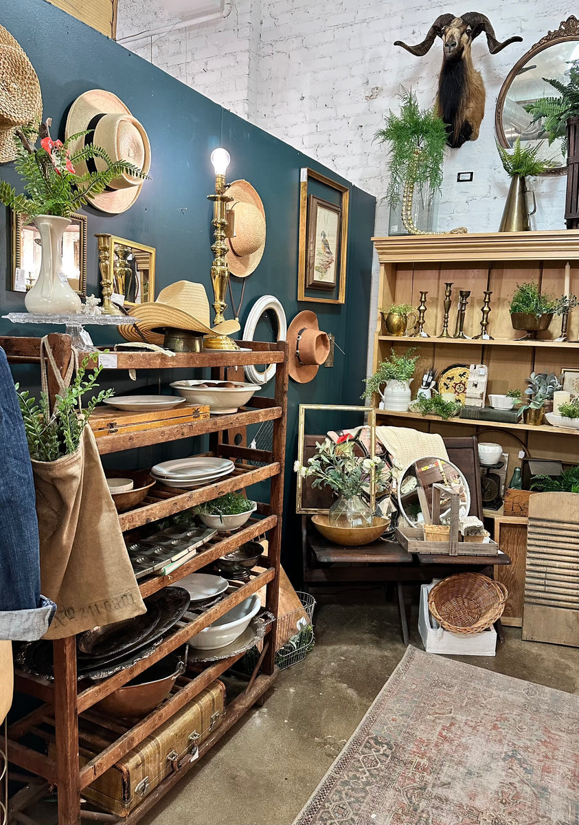BETH HAMPTON'S HOMES – Warehouse 55 Batavia